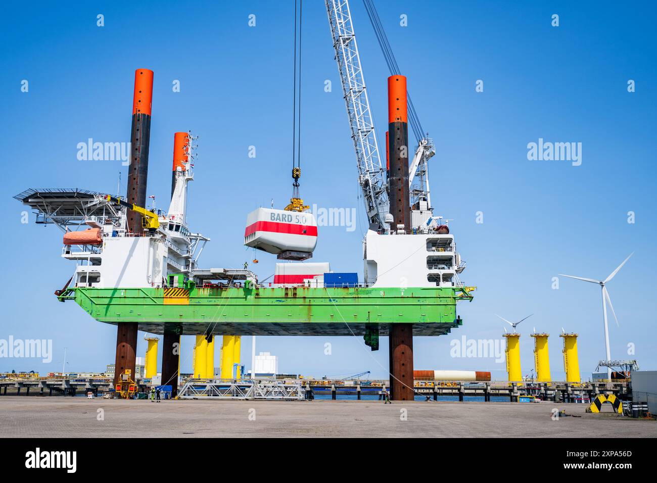 Windmolenturbine hi-res stock photography and images - Alamy