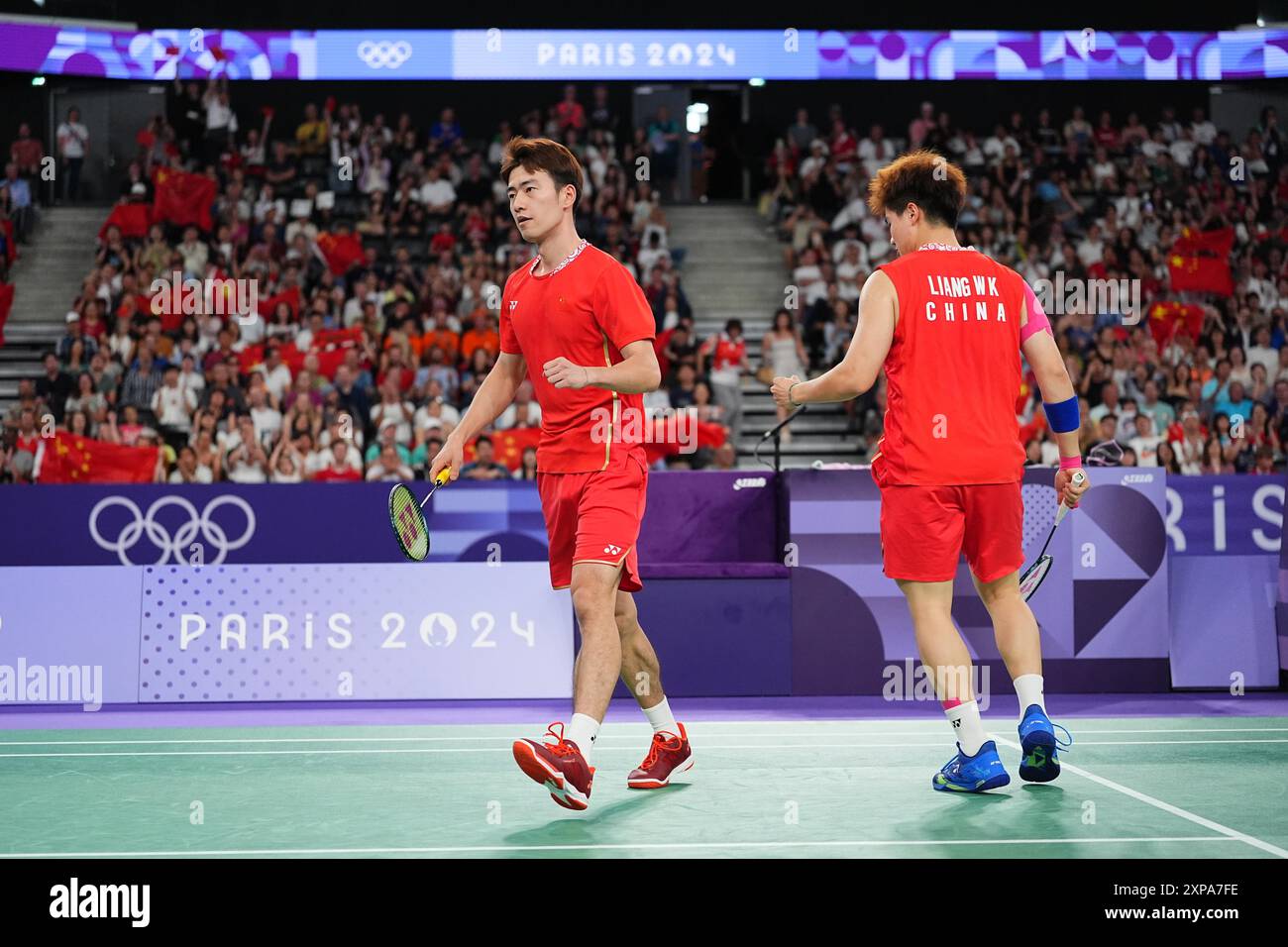 **CHINESE MAINLAND, HONG KONG, MACAU AND TAIWAN OUT** Chinese badminton ...