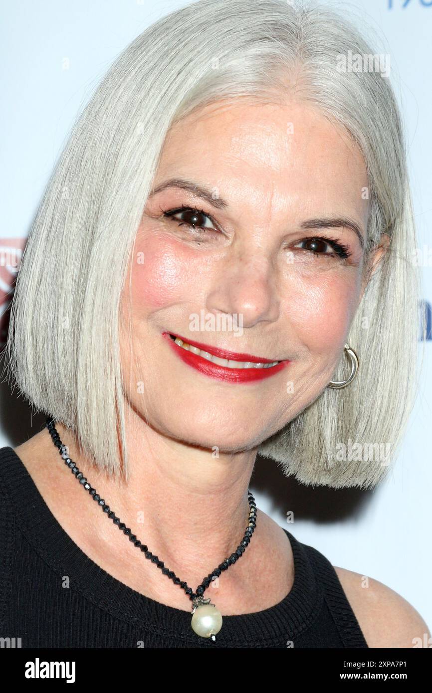 LOS ANGELES - AUG 2: Terri Garber at the "Santa Barbara" 40th ...