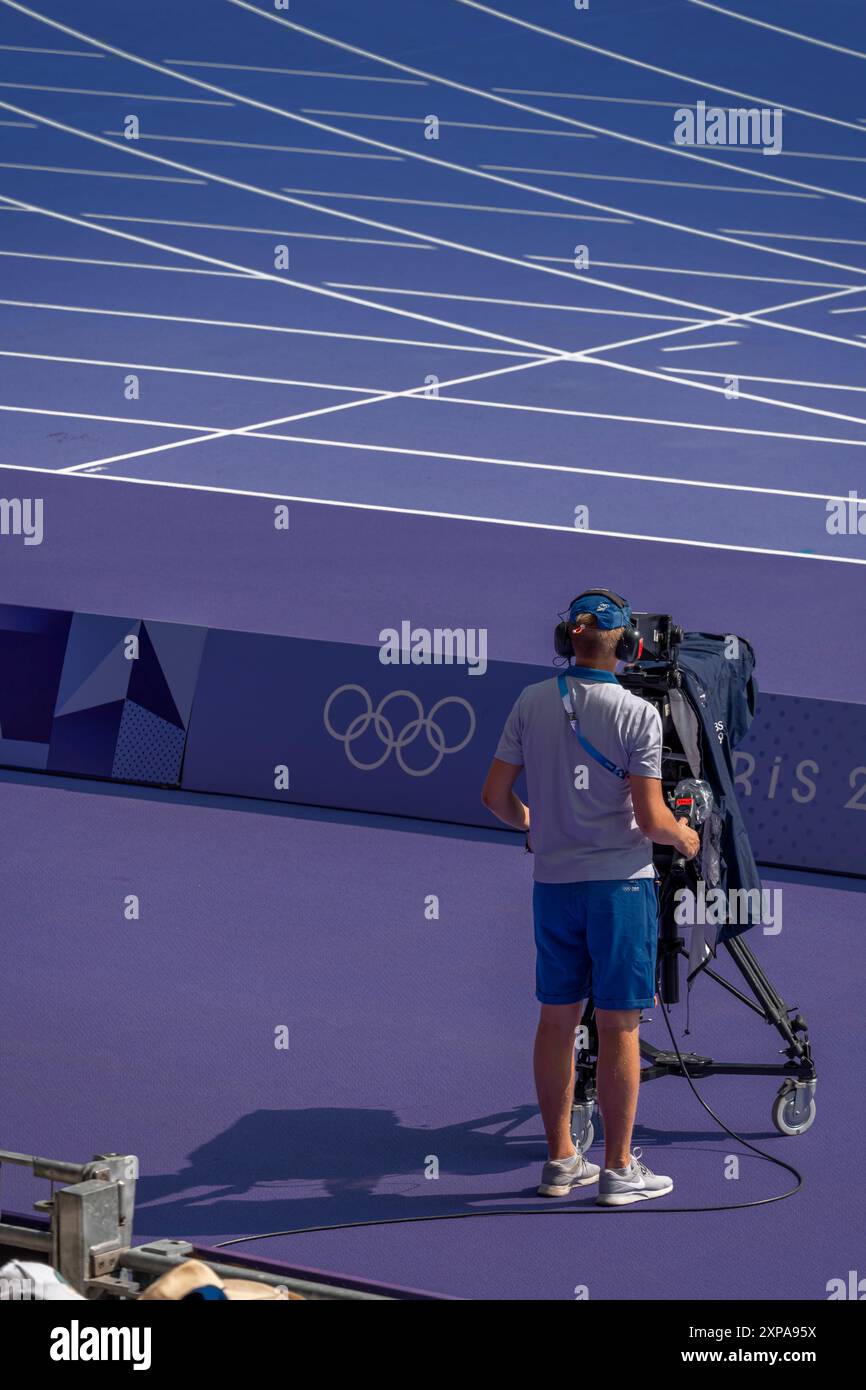 Saint celebration track and field event hi-res stock photography and ...