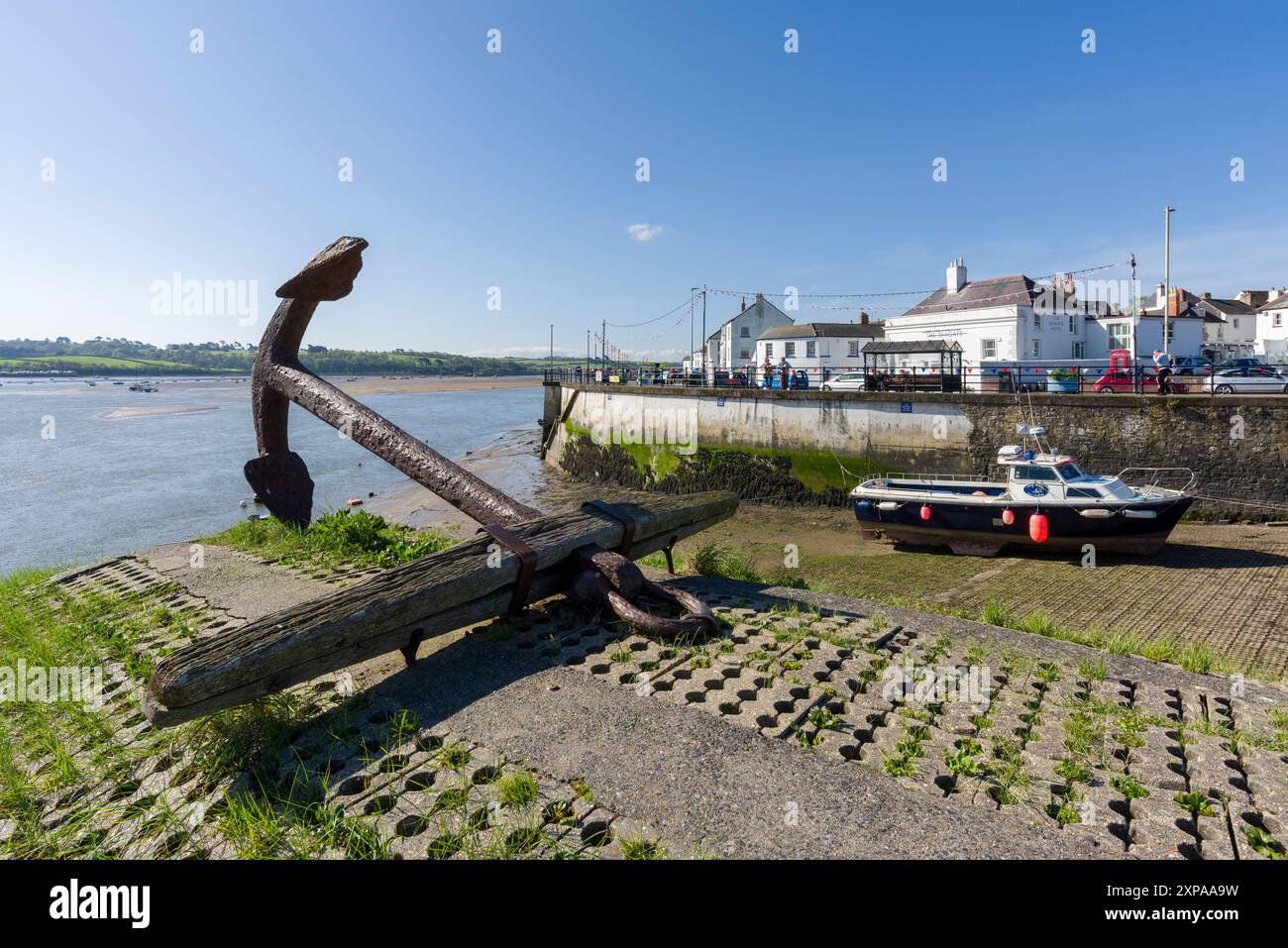 The anchor on the breakwater at Appledore Quay in the Torridge Estuary ...