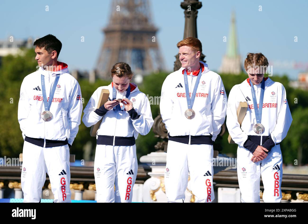 Great Britain's Alex Yee, Georgia Taylor-Brown, Samuel Dickinson and ...