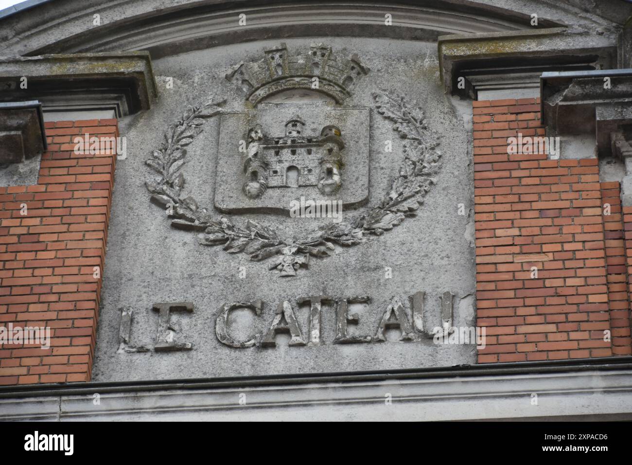 Architecture au LE CATEAU EN CAMBRESIS, France Stock Photo - Alamy