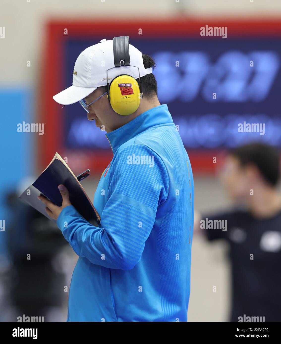 Chateauroux, France. 5th Aug, 2024. Li Yuehong of China reacts during ...