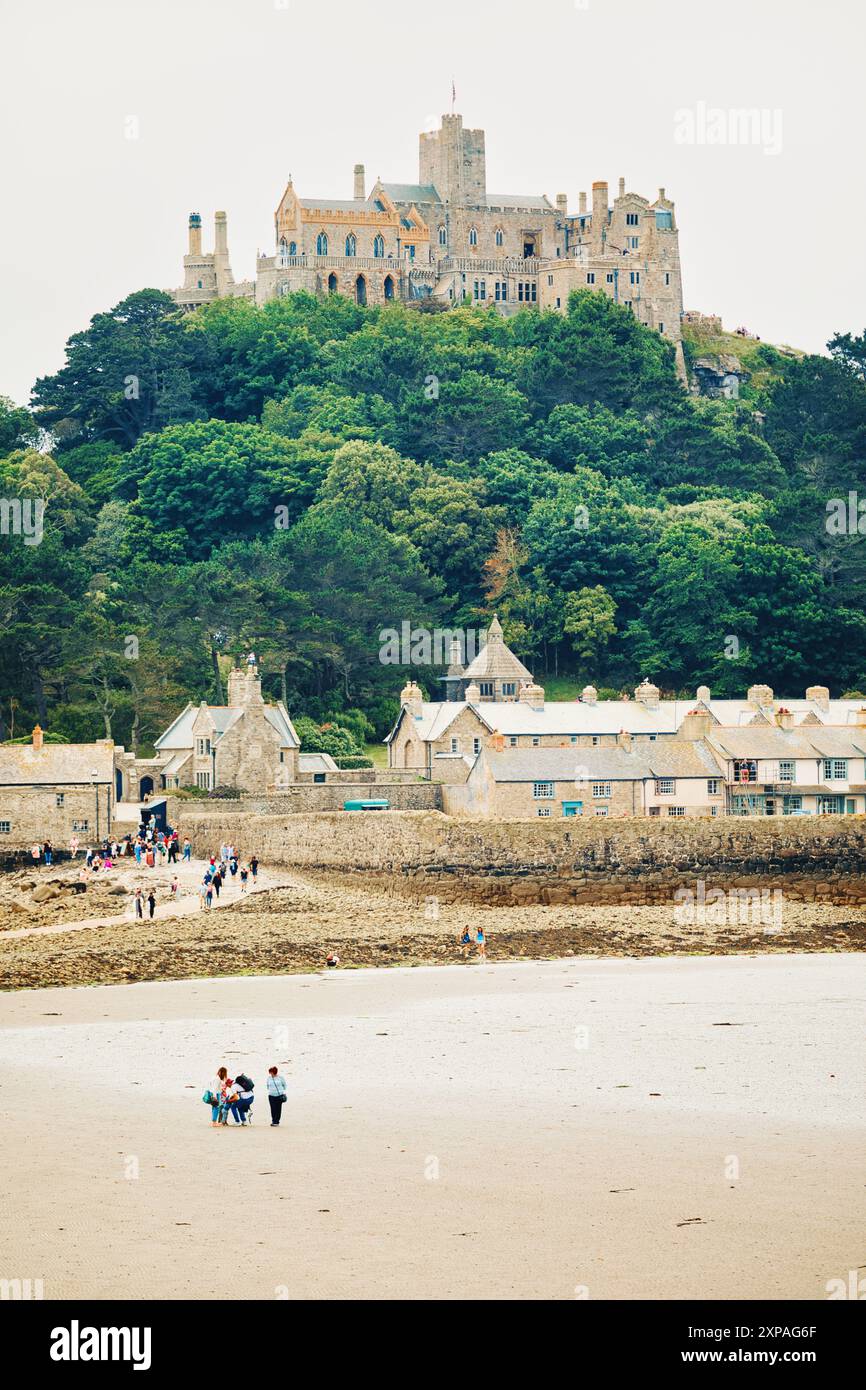 St Michael's Mount Castle, St Michael's Mount, Cornwall, England Stock ...