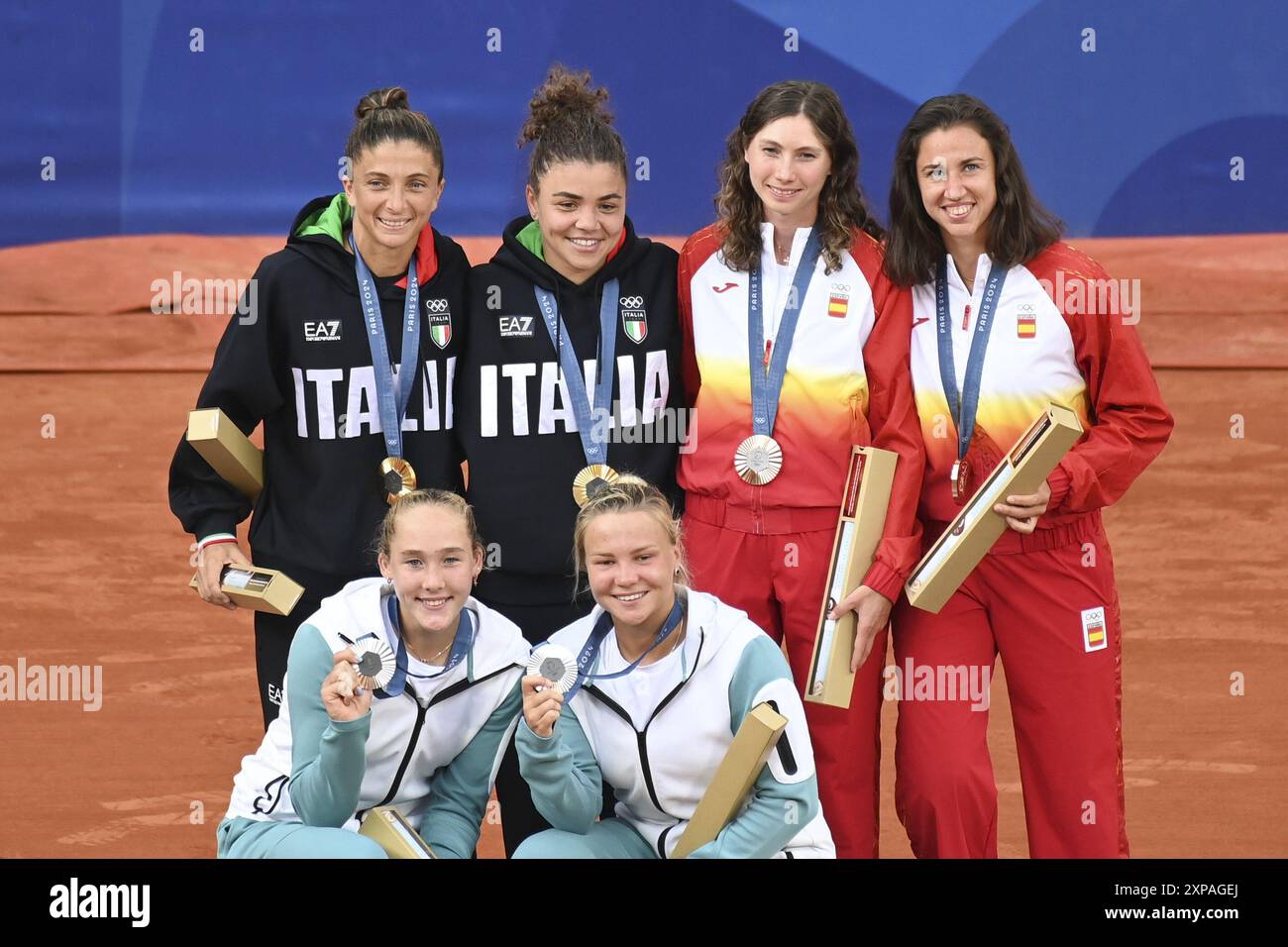 Mirra Andreeva and Diana Shnaider (AIN) Silver medal, Sara Errani and ...