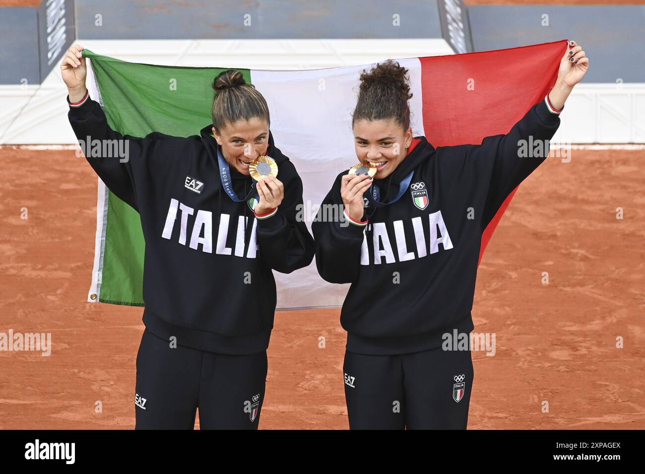 Sara Errani and Jasmine Paolini (ITA) Gold medal, Tennis, Women's ...