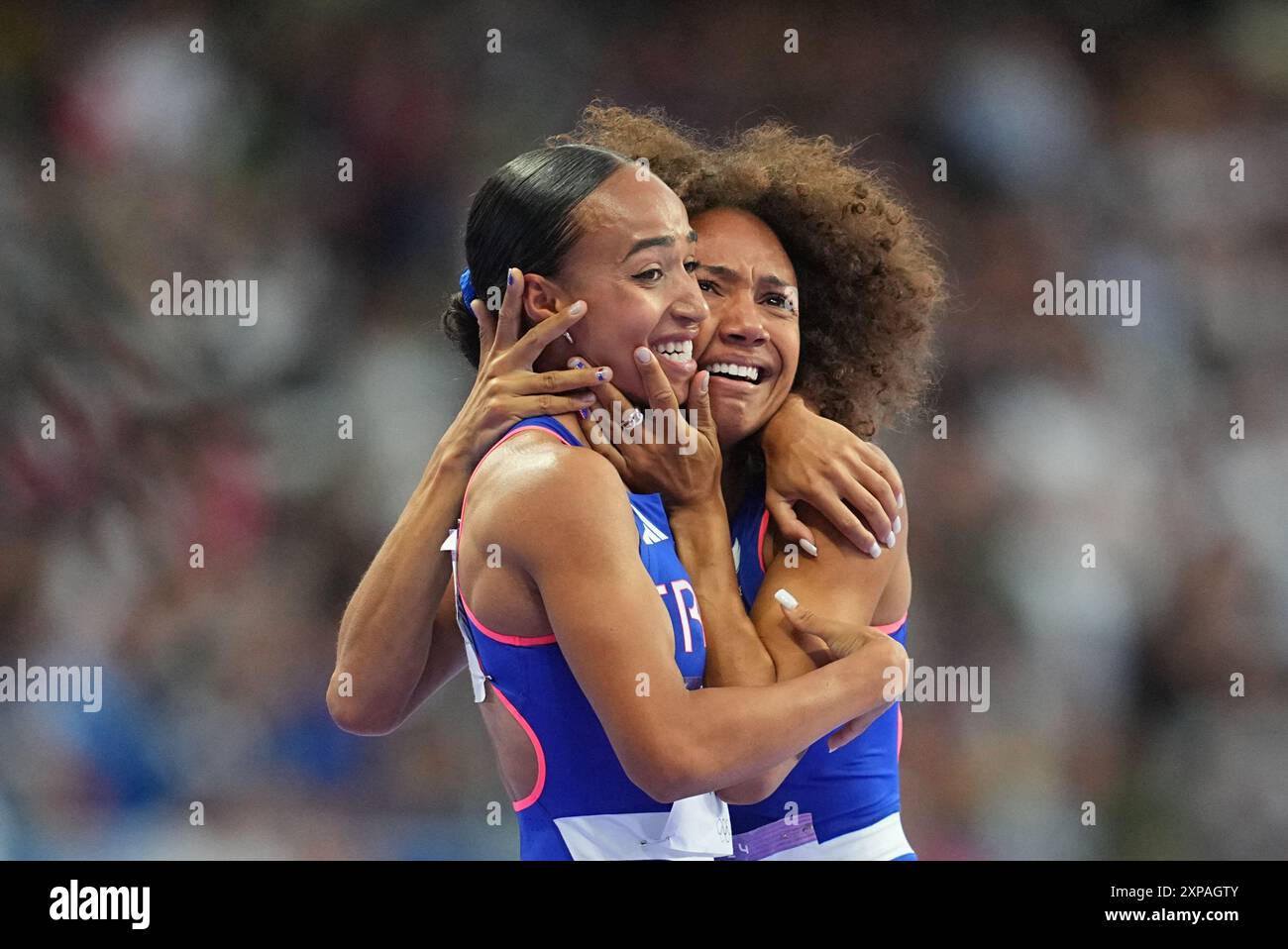Paris, France. 4 August, 2024. Renelle Lamote (France), Anais Bourgoin ...