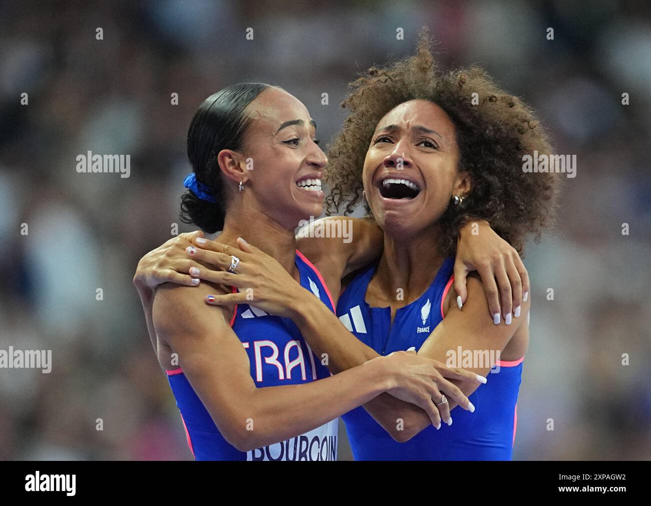 Paris, France. 4 August, 2024. Renelle Lamote (France), Anais Bourgoin ...