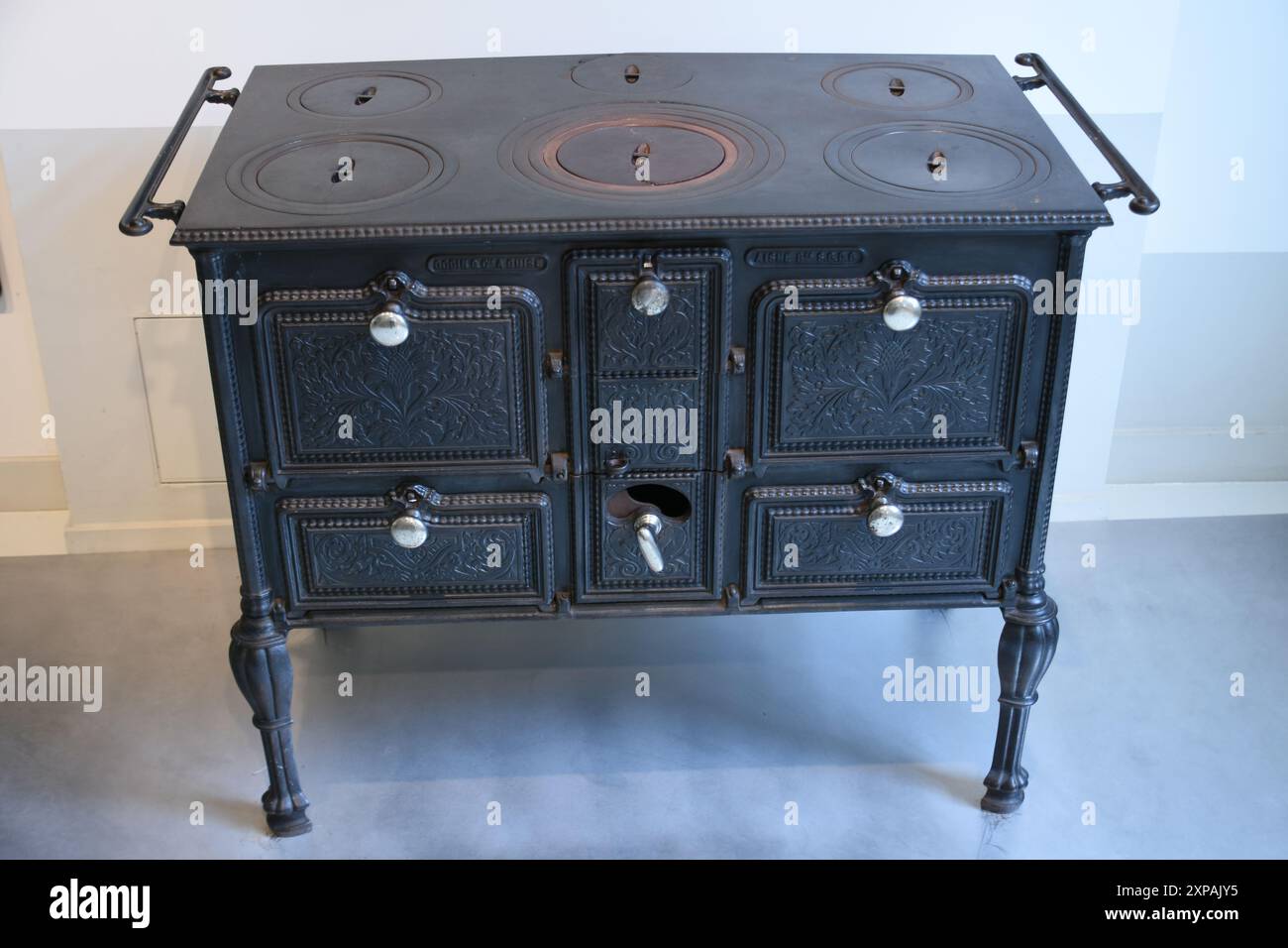 Un four ancien , France Stock Photo - Alamy