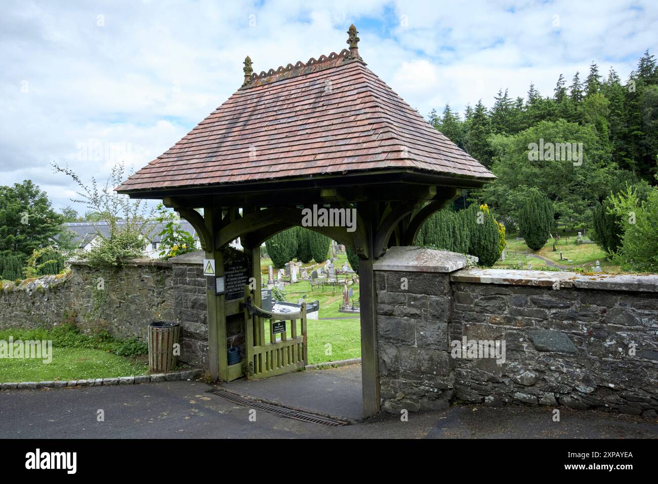 covered entrance to graveyard at st malachys church of ireland church ...