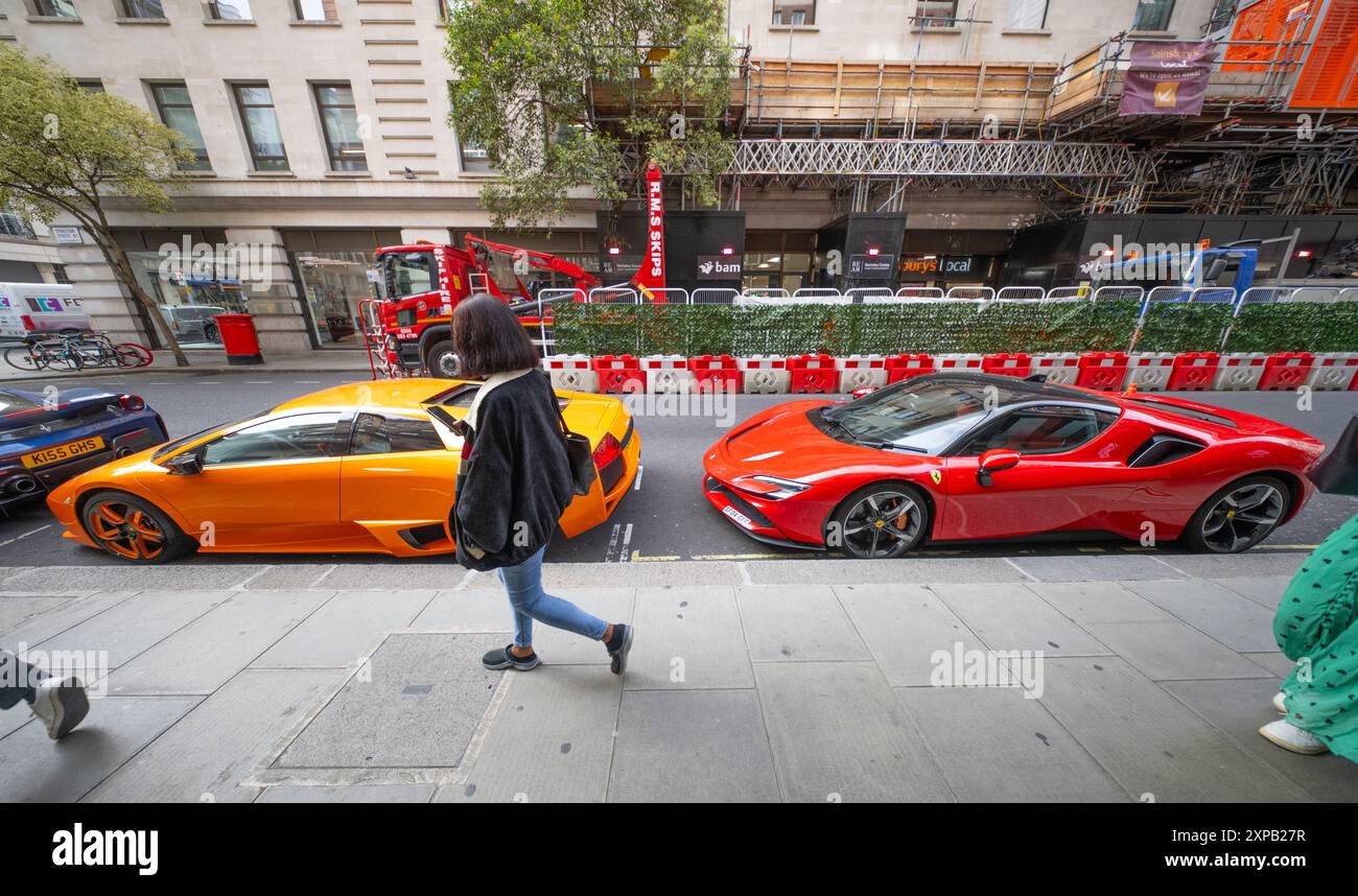 Stratton Street, Mayfair, London, UK. 5th Aug, 2024. A line of six ...