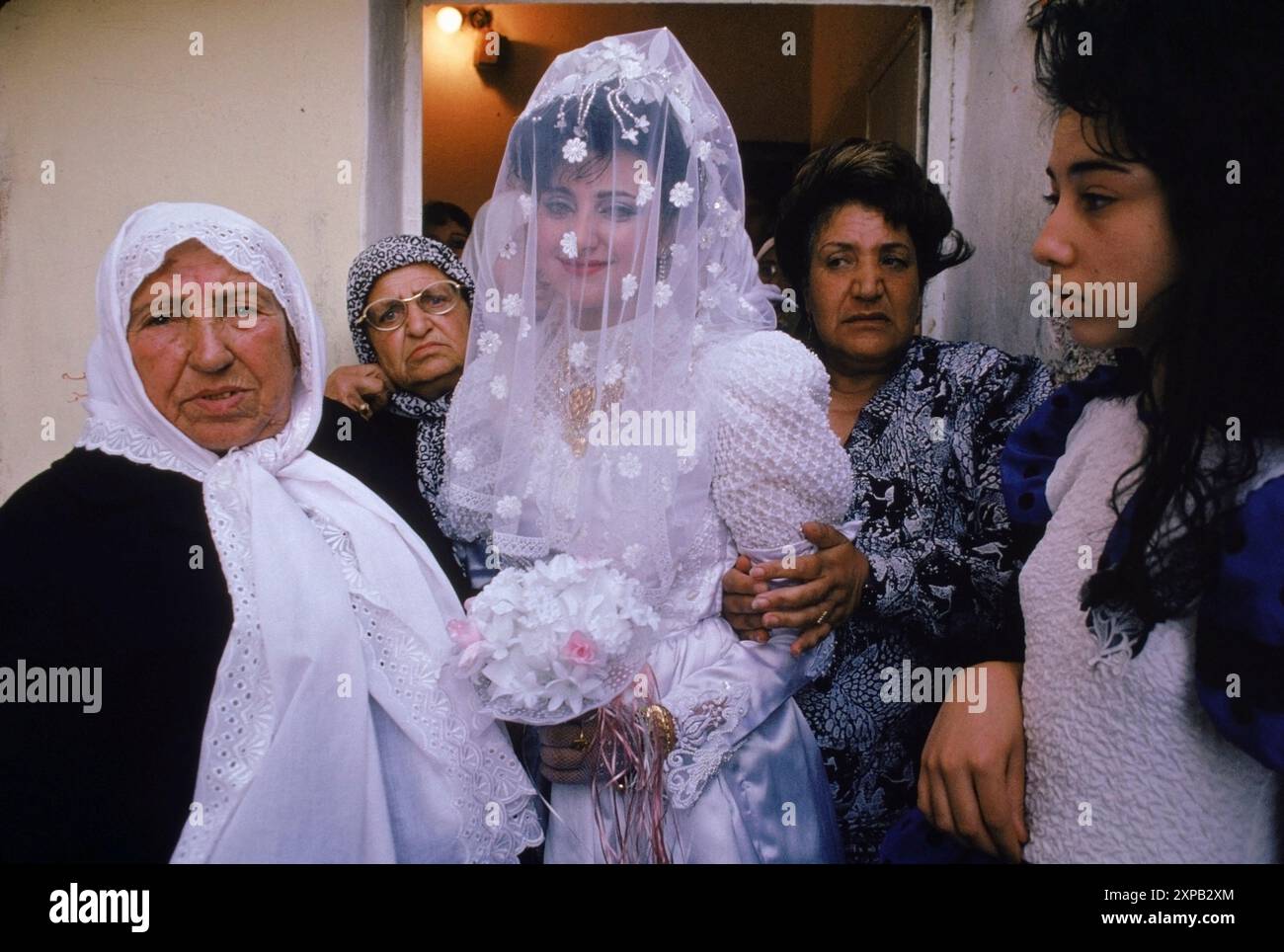 Palestinian wedding hi-res stock photography and images - Alamy