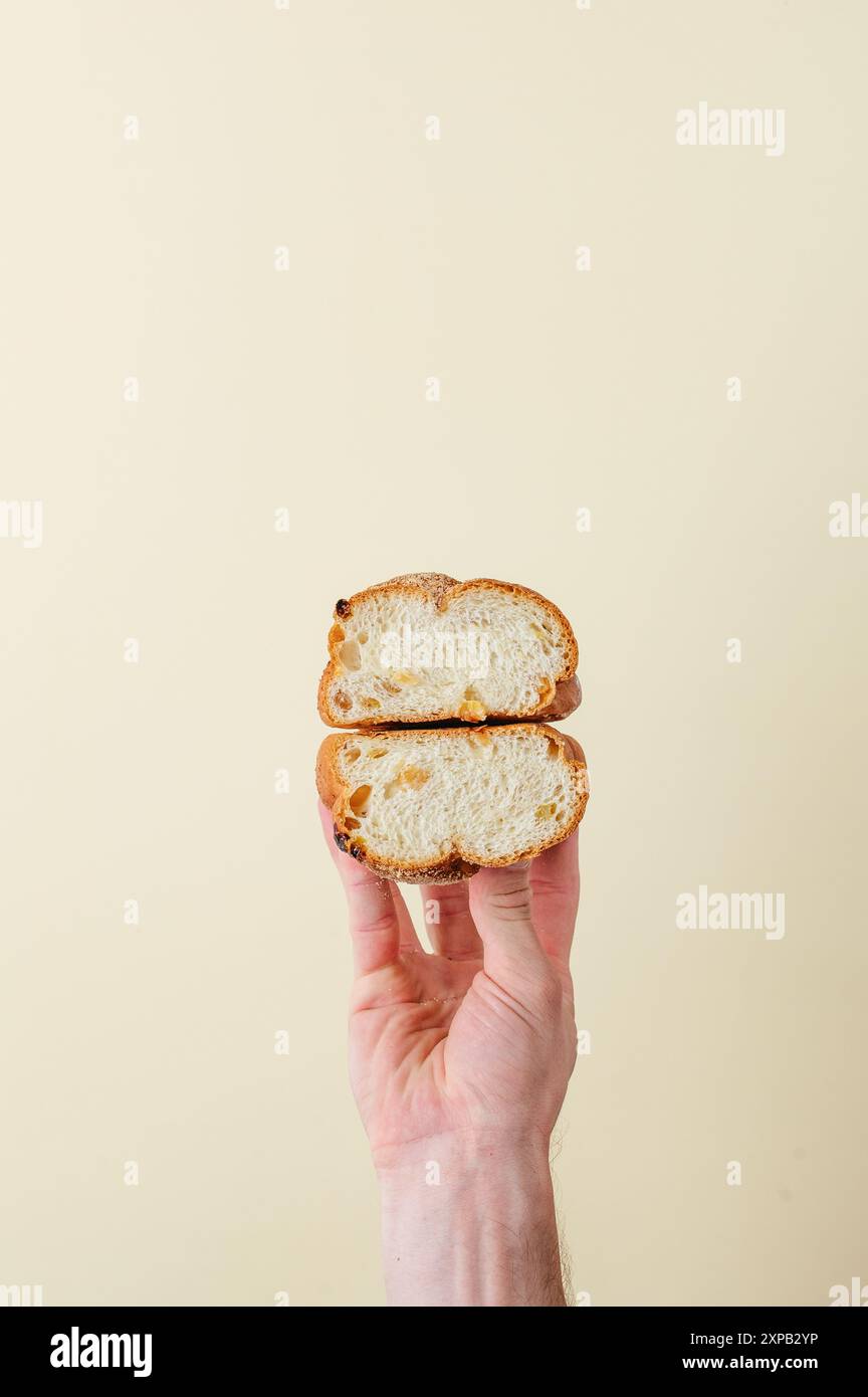 Close up hands white bread hi-res stock photography and images - Alamy
