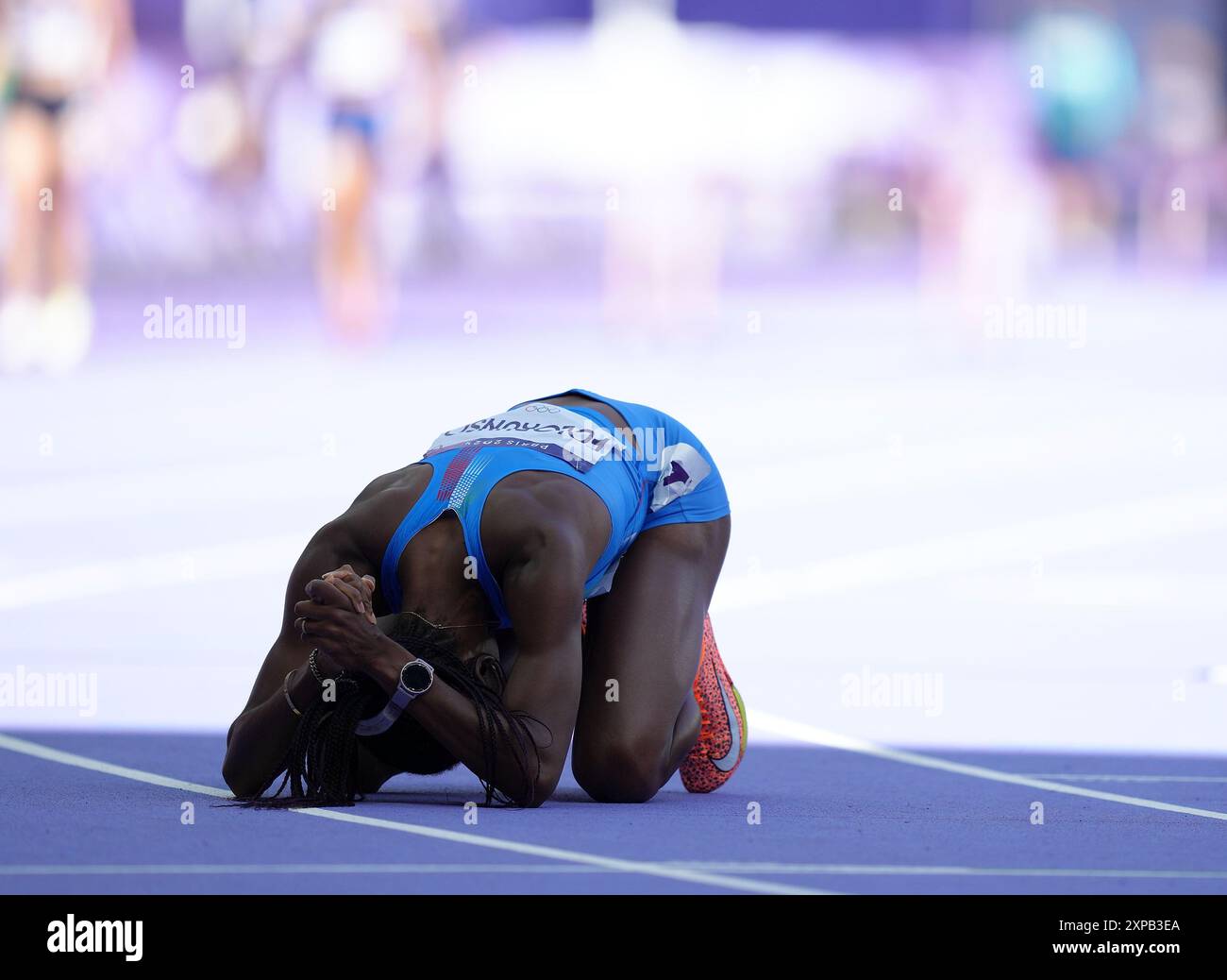 Paris, France. 5th Aug, 2024. Ayomide Folorunso of Italy reacts after ...