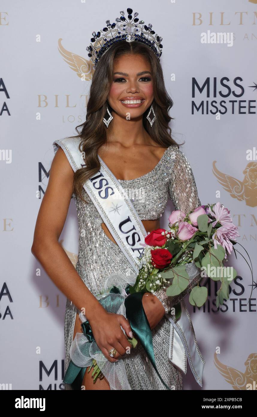 Alma cooper hi-res stock photography and images - Alamy