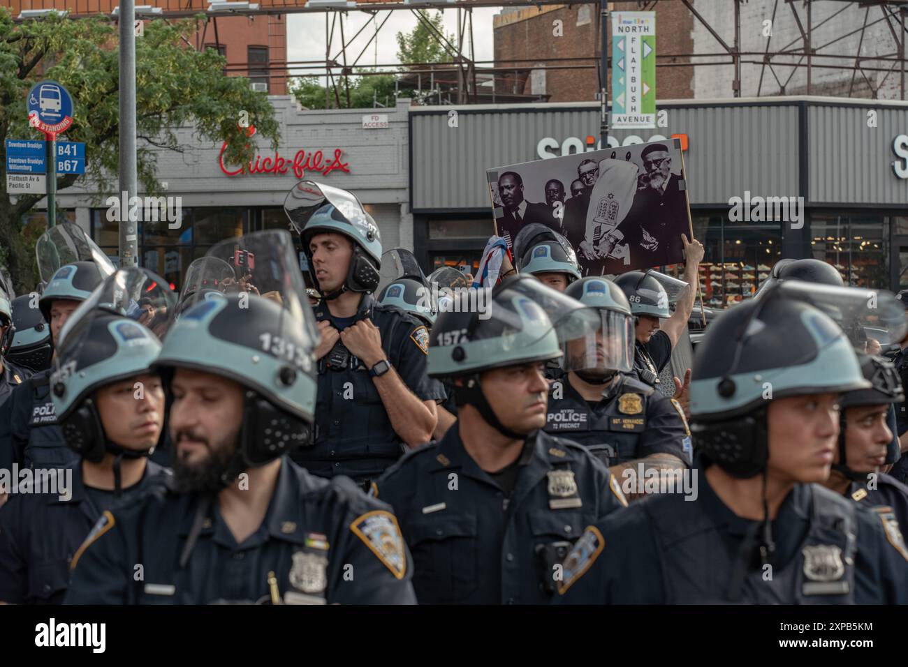 Brooklyn, United States. 03rd Aug, 2024. A Pro-Israel demonstrator ...