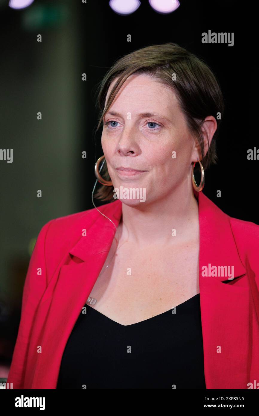 Jess phillips acceptance speech general election 2024 hi-res stock ...