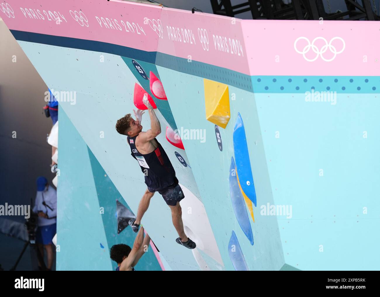 Great Britain's Toby Roberts during his Men's Boulder & Lead, Semi ...