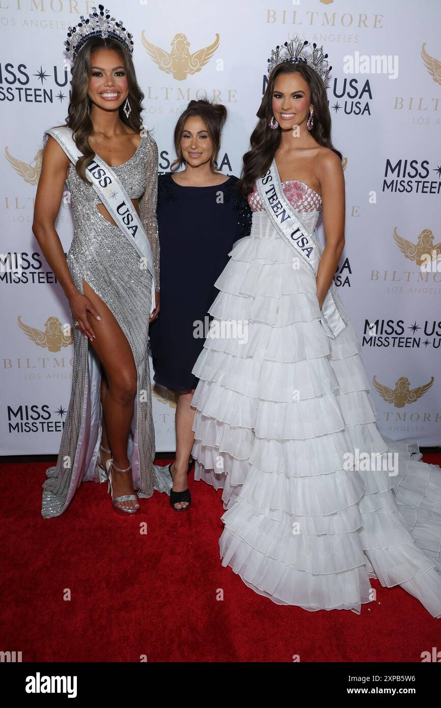 LOS ANGELES, CA - AUGUST 04: Alma Cooper, Laylah Rose, Addie Carver at ...