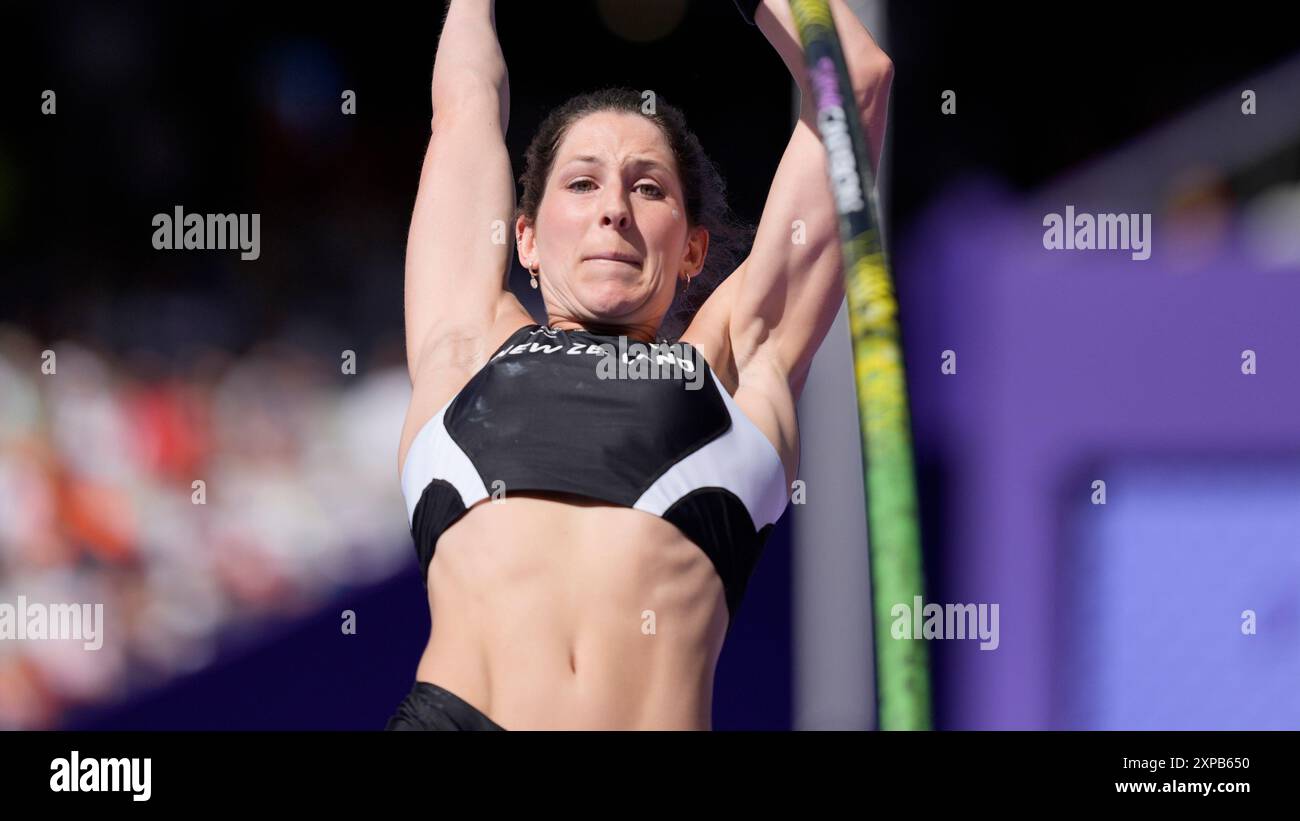 Eliza McCartney, of New Zealand, competes during the women's pole vault ...