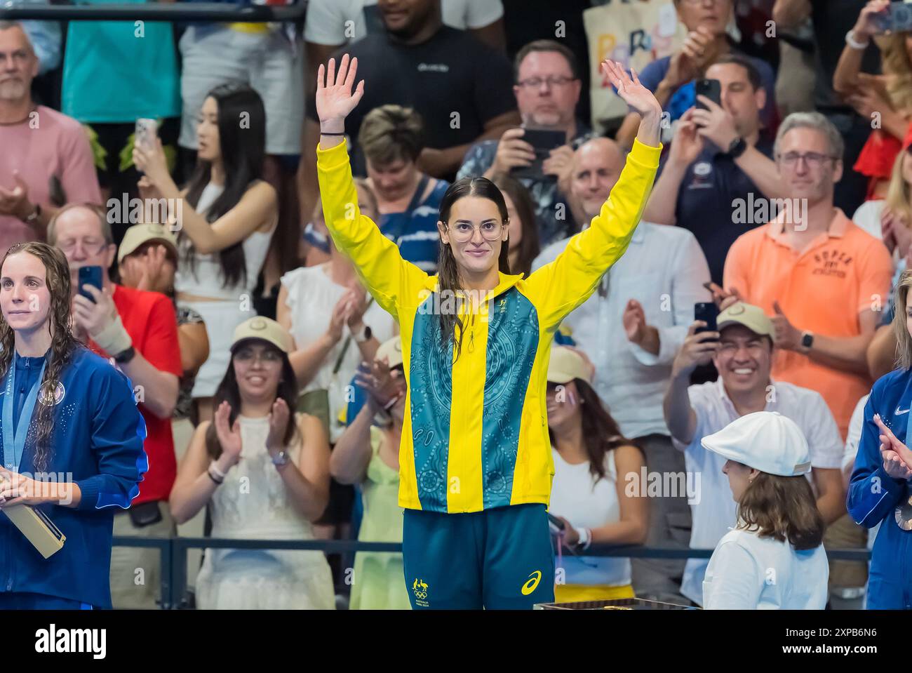 Paris, Ile de France, France. 30th July, 2024. KAYLEE McKEOWN (AUS) of ...