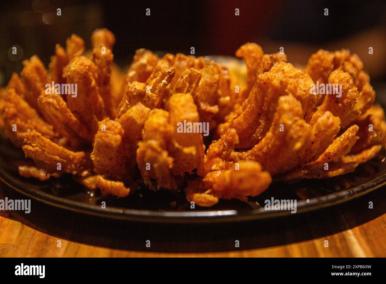Deep fried crispy onion hi-res stock photography and images - Alamy