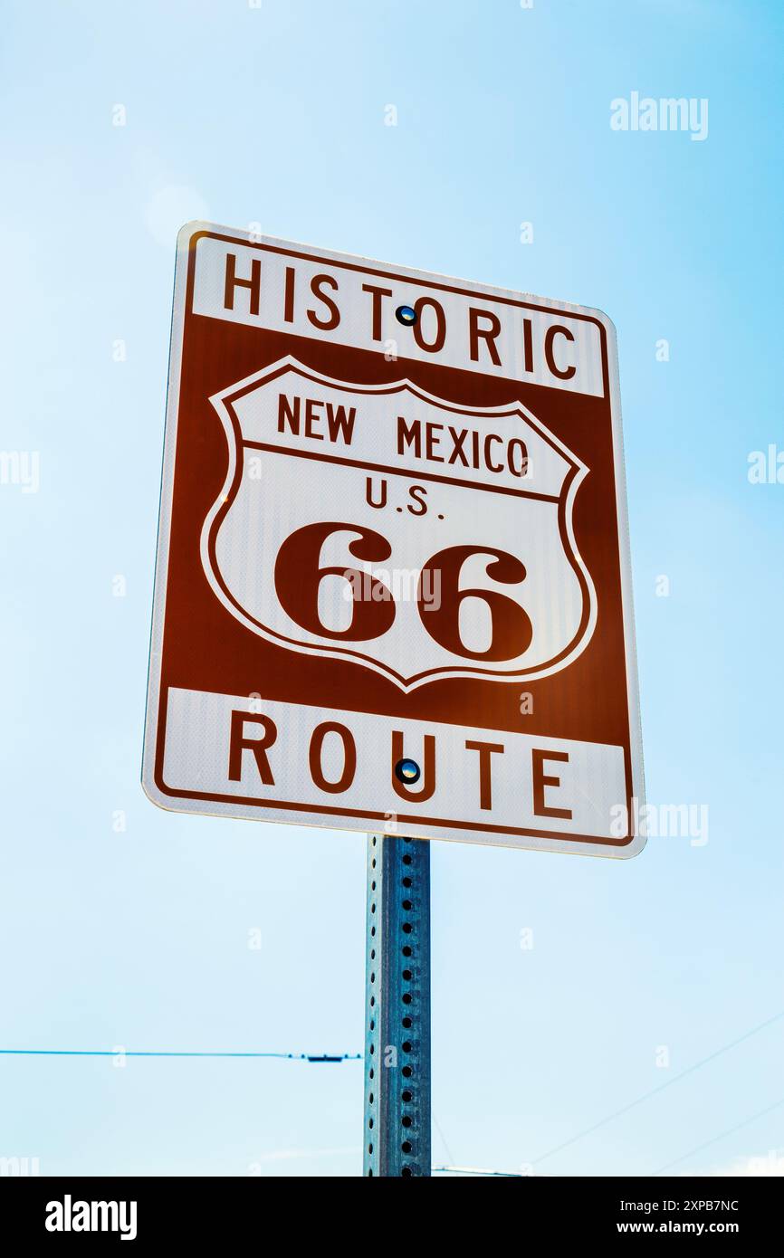Route 66 sign hi-res stock photography and images - Alamy