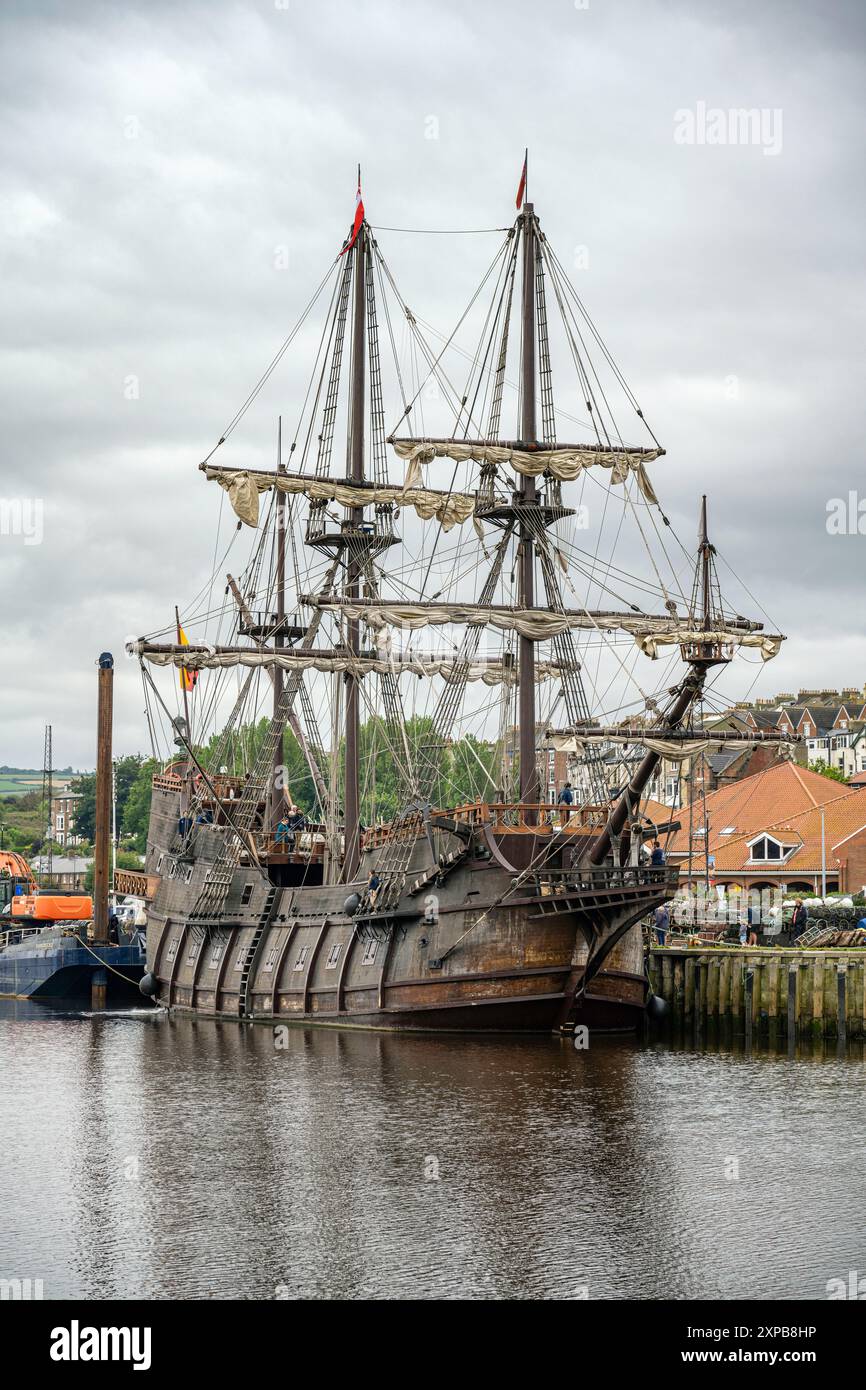 The replica spanish galleon Andalucia, leaving the dock in Whitby ...