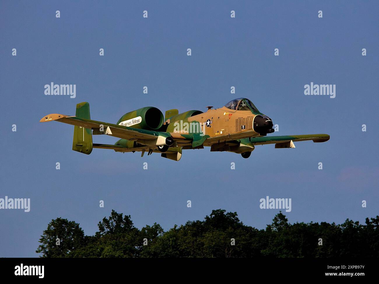 USAF A10 Demo Team Stock Photo - Alamy