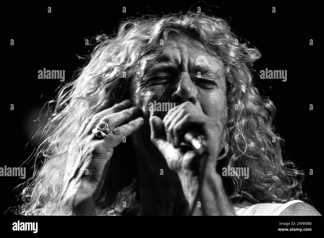 1993 stage hi-res stock photography and images - Alamy