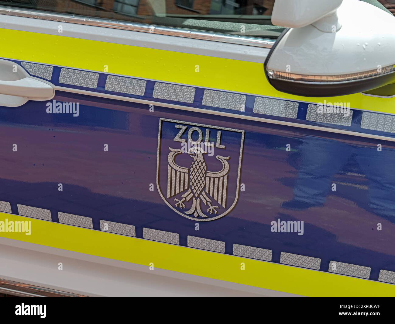 Fahrzeugbeschriftung ZOLL Dienstfahrzeug des ZOLL mit Wappen *** ZOLL ...