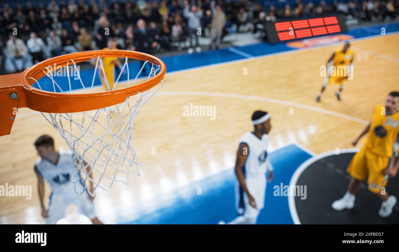Hoop watching hi-res stock photography and images - Alamy