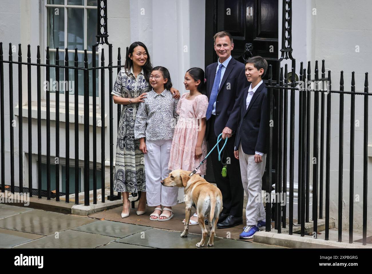 Chancellor Jeremy Hunt with children Eleanor, Anna and Jack and wife ...