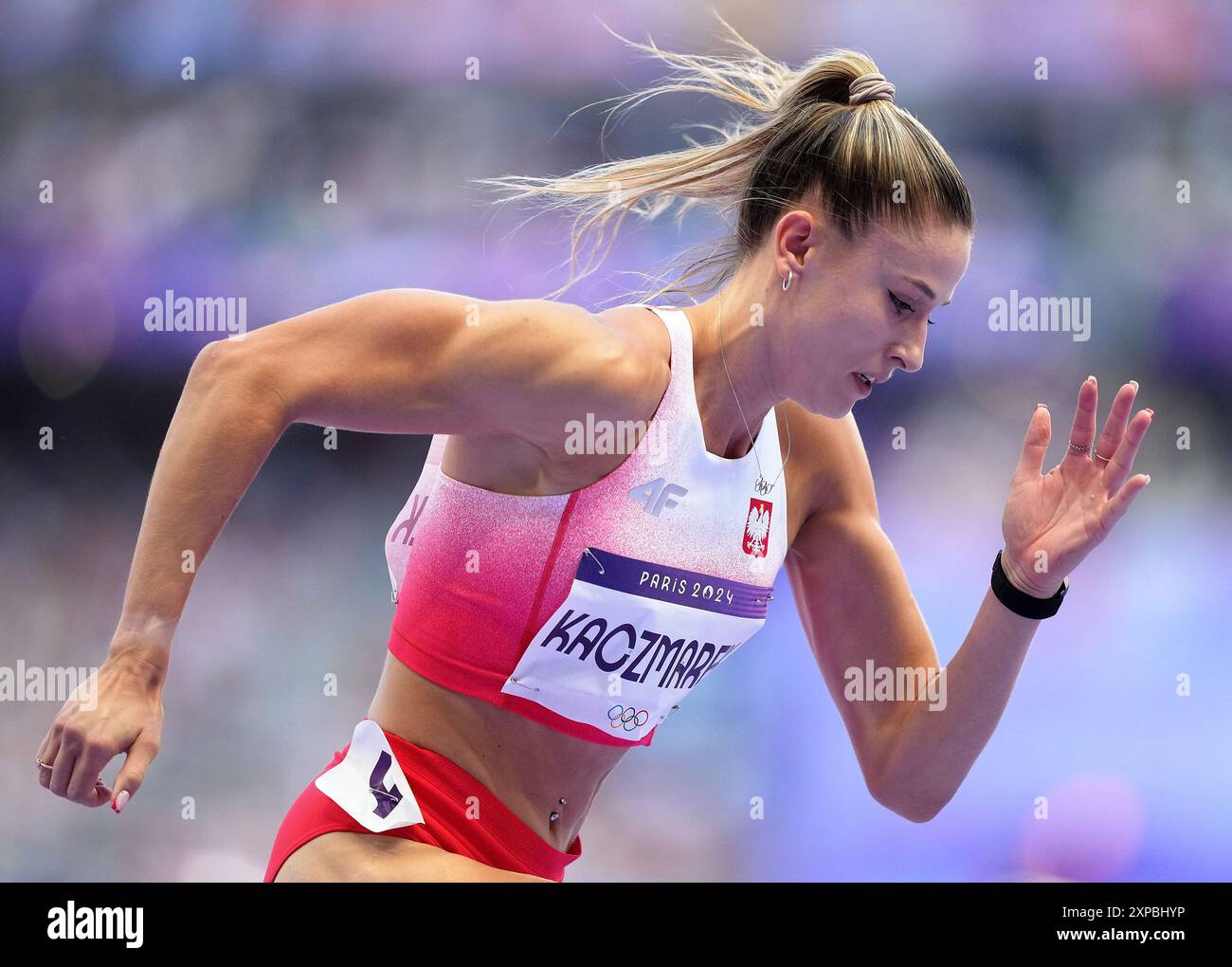 Paris, France. 5th Aug, 2024. Natalia Kaczmarek of Poland competes ...