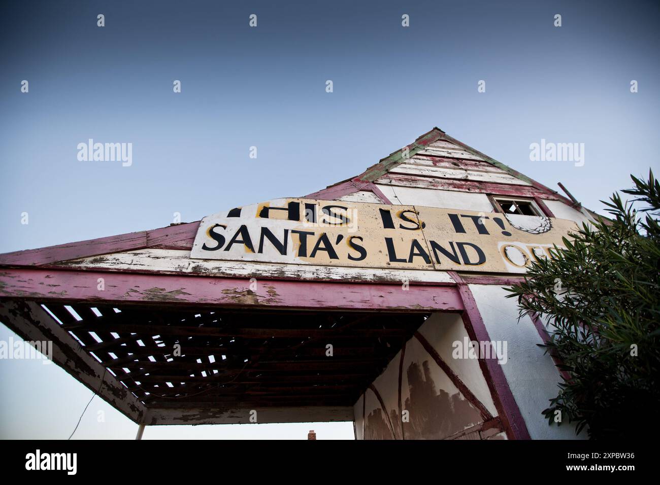 Abandoned christmas theme park hi-res stock photography and images - Alamy