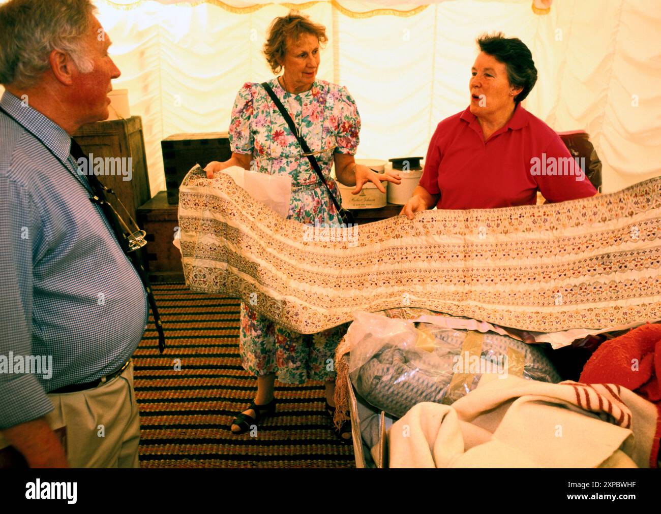 Old curtails hi-res stock photography and images - Alamy