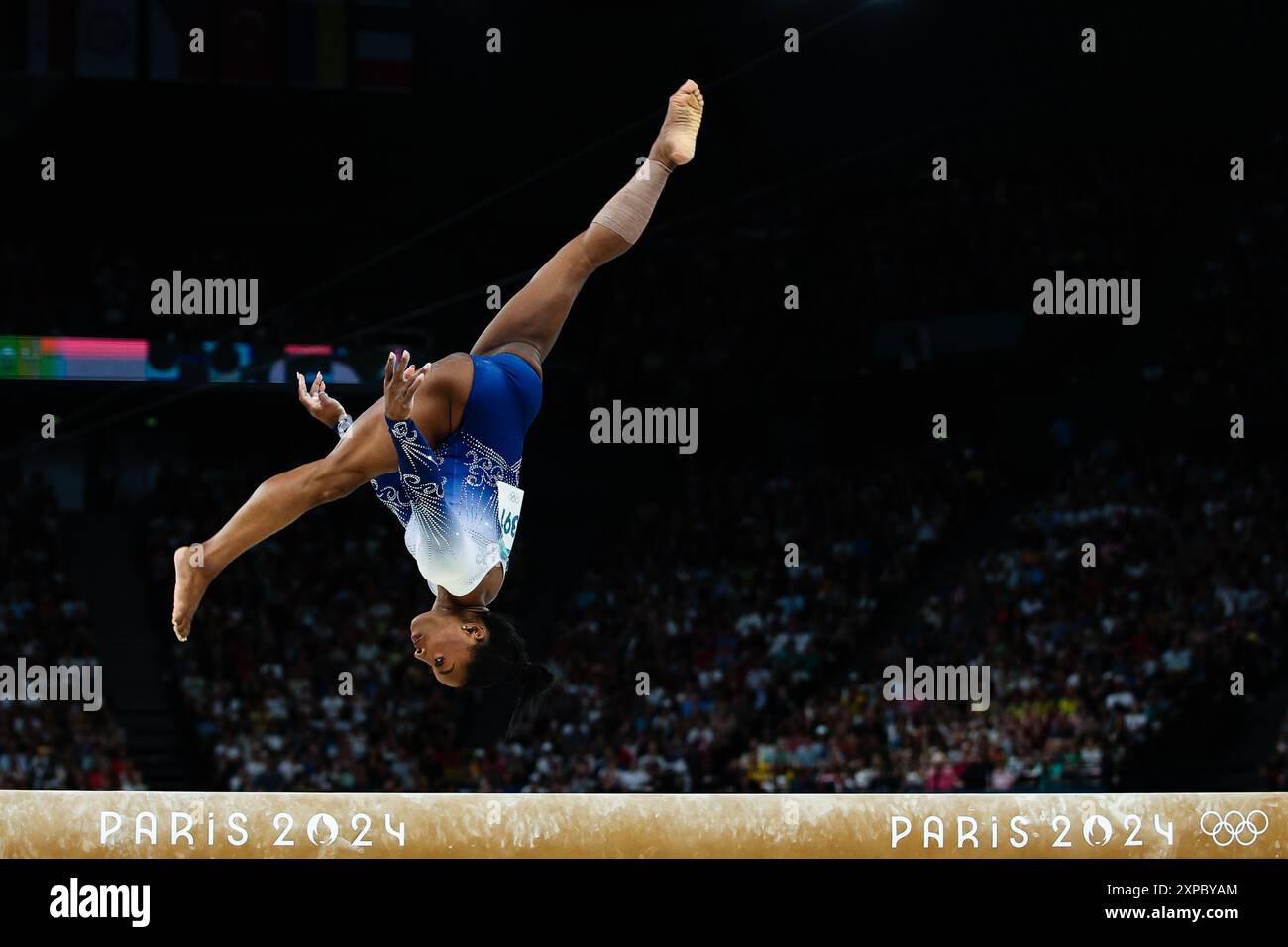 Simone biles paris 2024 bercy beam hi-res stock photography and images ...