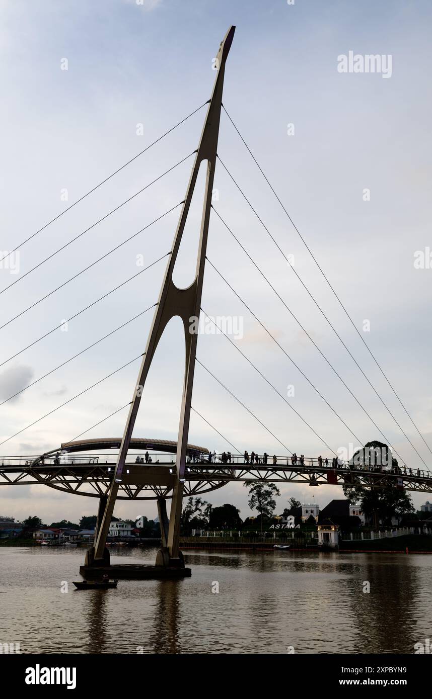 Darul Hana gold Bridge over the Sarawak river, Kuching, Malaysia Stock ...