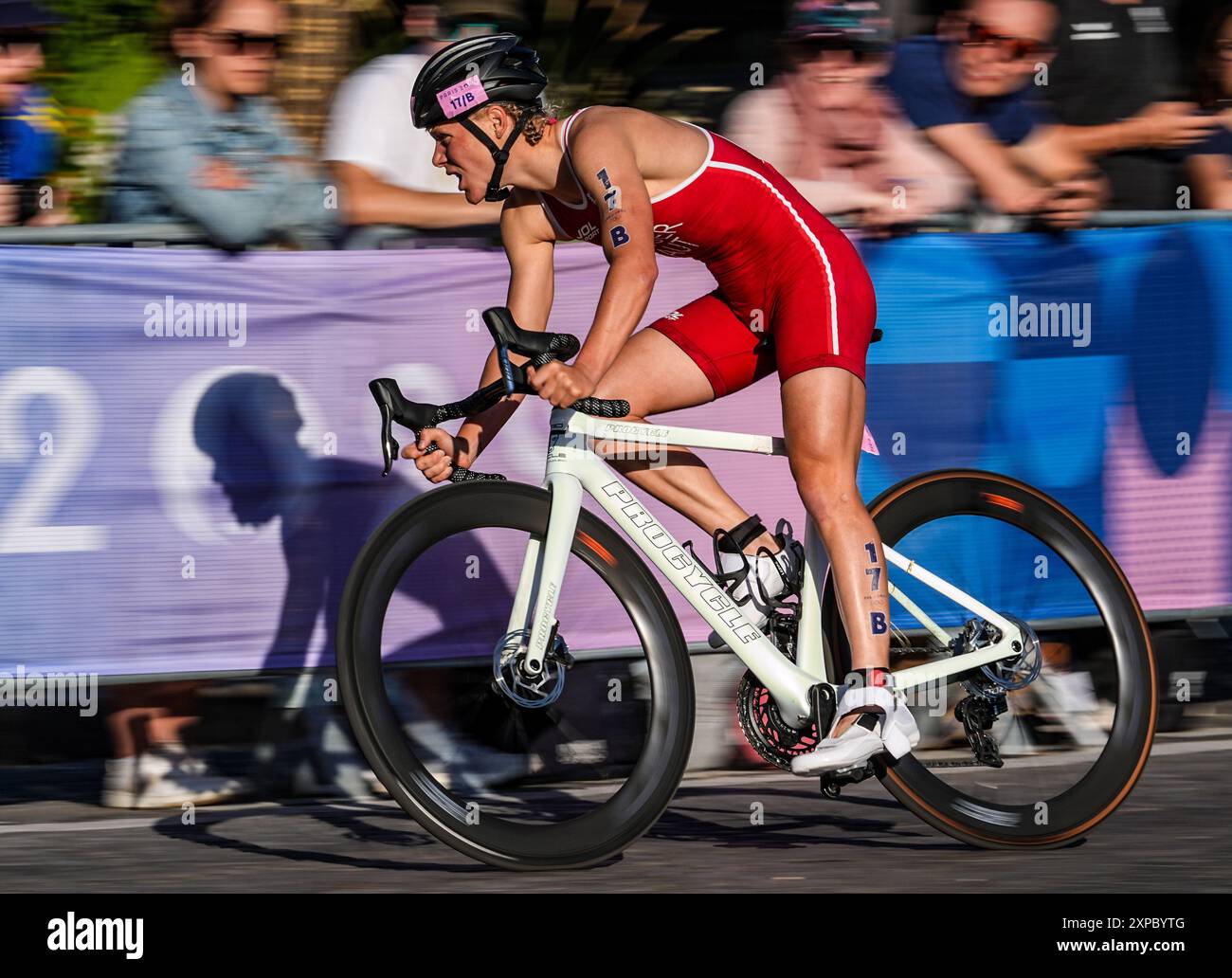 Paris, France. 5th Aug, 2024. Julia Hauser of Austria competes during ...