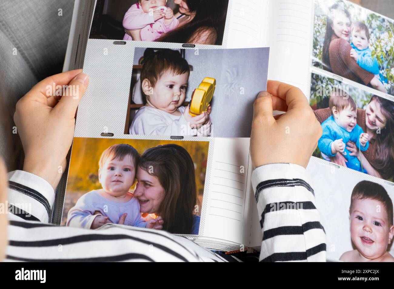 Insert album hi-res stock photography and images - Alamy