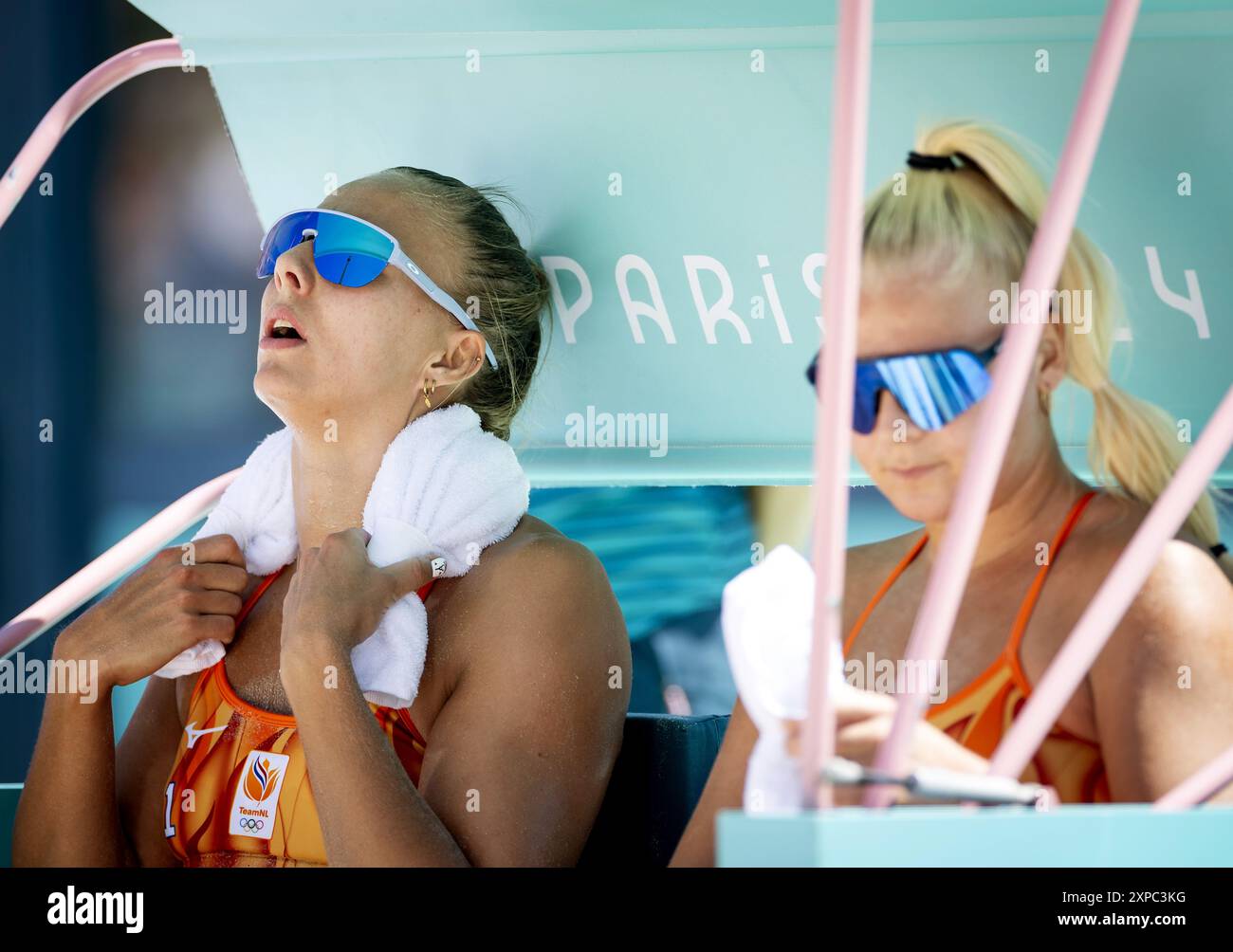 PARIS - Katja Stam and Raisa Schoon during the eighth final of beach ...