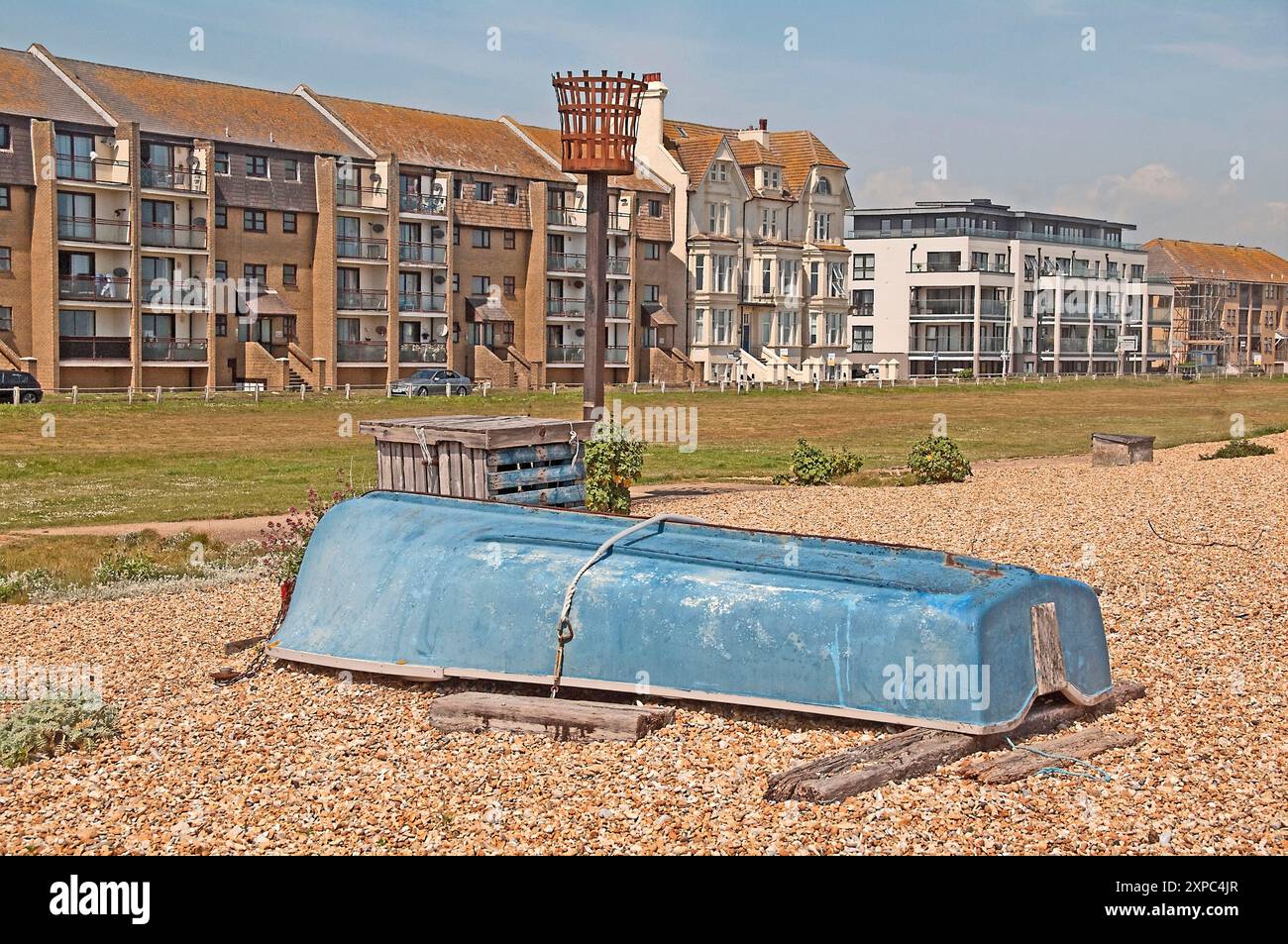 Littlestone kent boat hi-res stock photography and images - Alamy
