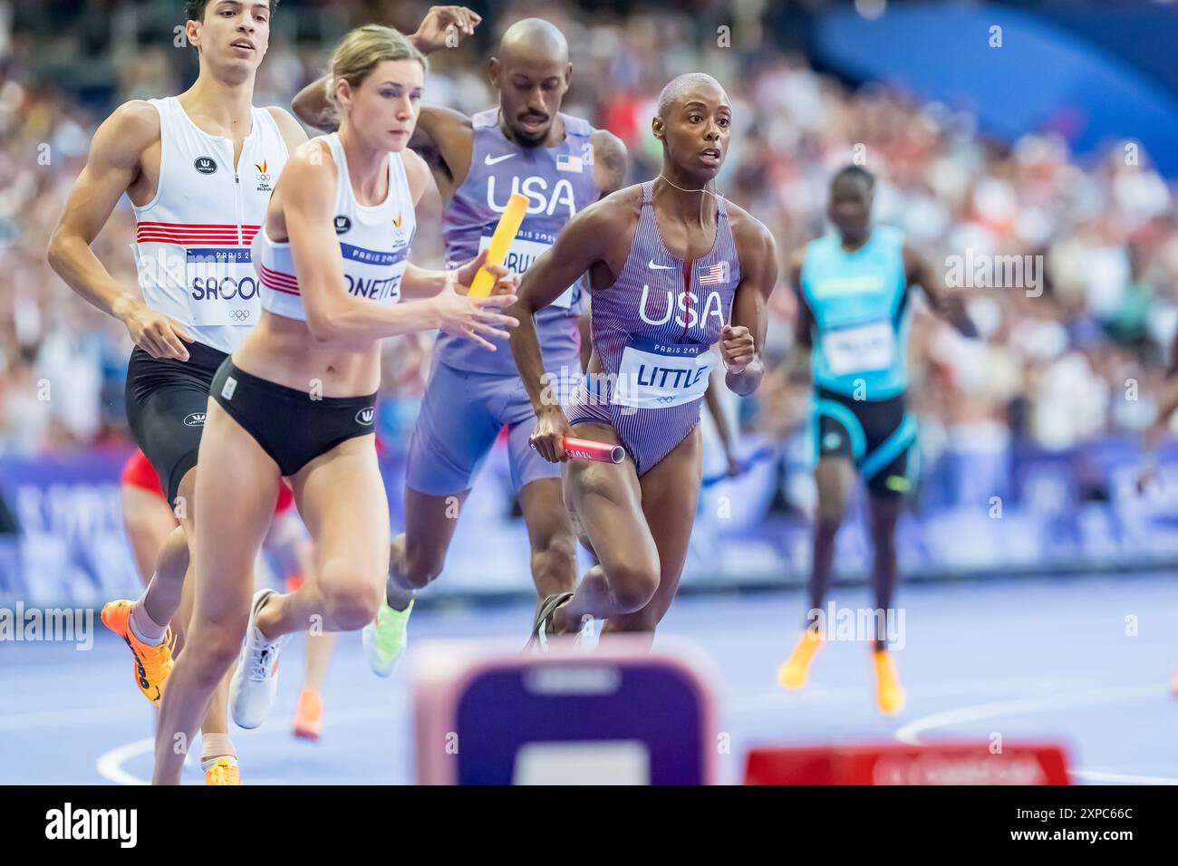 Paris, Ile de France, France. 2nd Aug, 2024. Team USA competes in the 4 ...