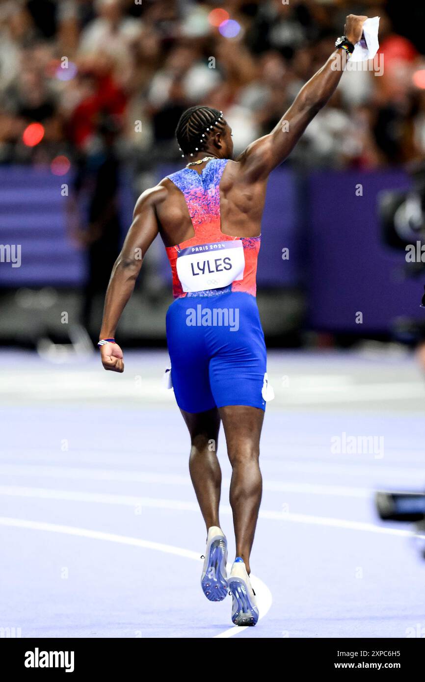 Noah Lyles of United States of America celebrates after winning the 100 ...
