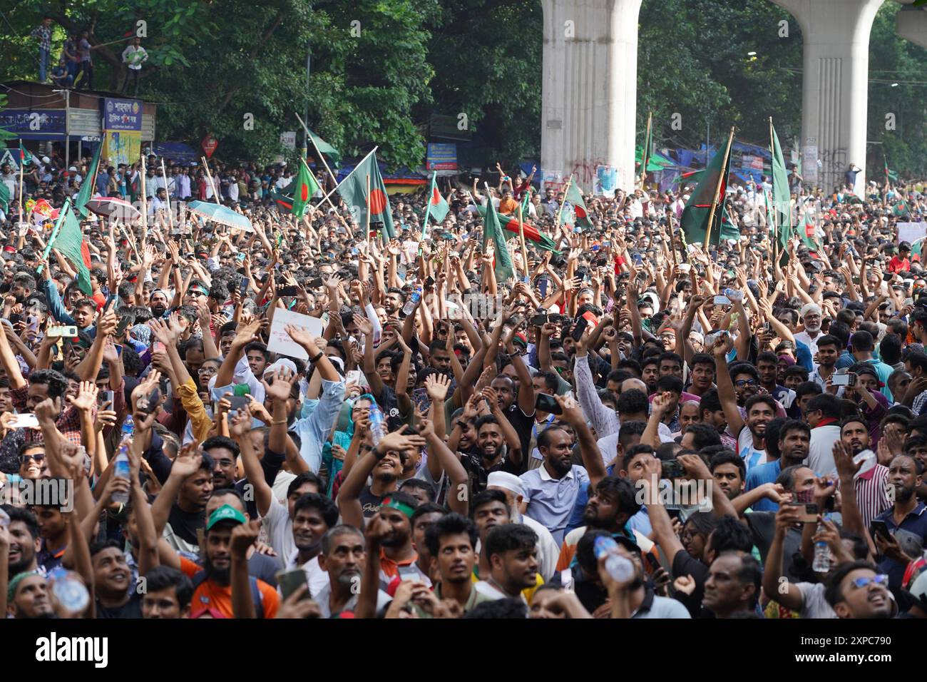 Dhaka, Dhaka, Bangladesh. 5th Aug, 2024. August 05 2024 after the ...