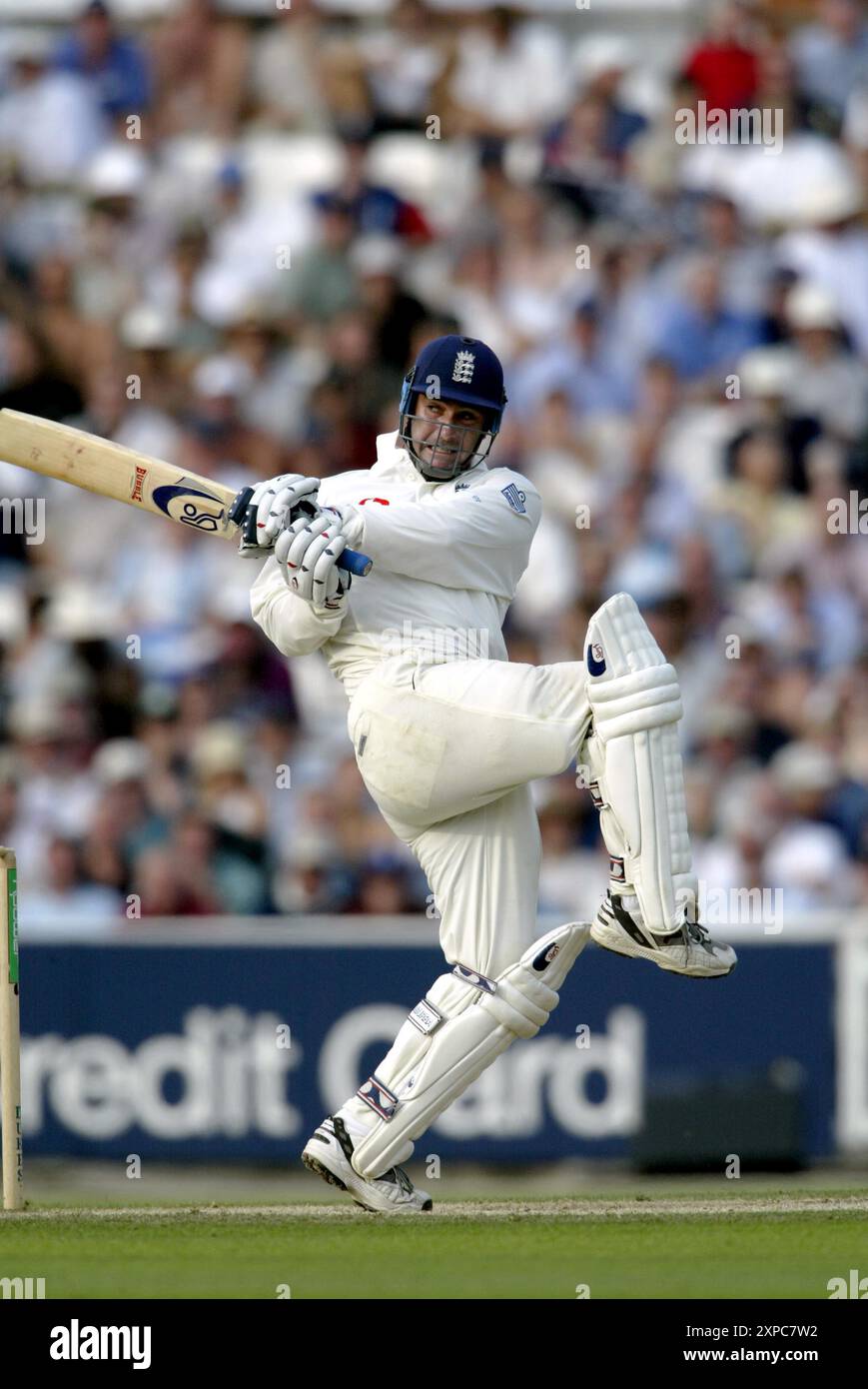 Graham thorpe south africa oval hi-res stock photography and images - Alamy