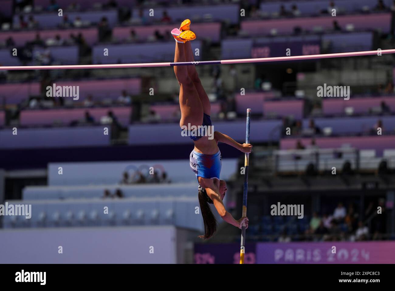 Robeilys Peinado of Venezuela competes during Women's Pole Vault ...