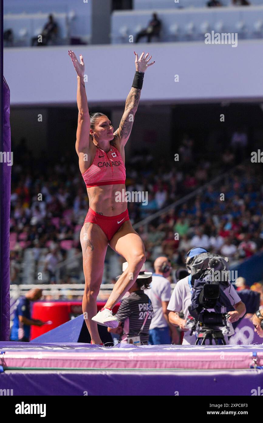 Anicka Newell of Canada competes during Women's Pole Vault ...