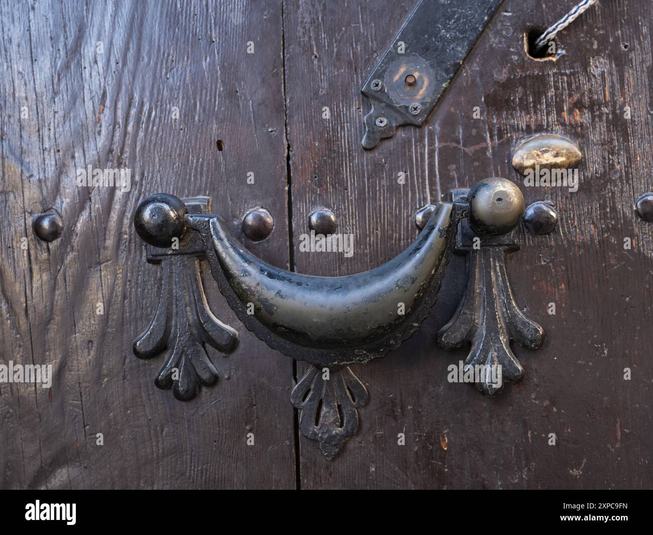 Germiyan mansions. Ottoman houses door architecture. Kütahya, Turkey ...